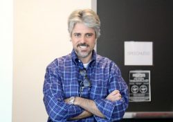 Speechless set visit and interview with Director Scott Silveri