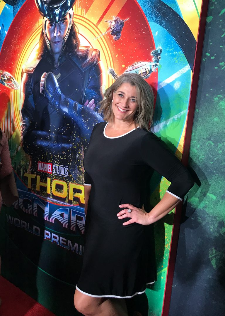 Thor Ragnarok Premiere Photos and Videos from the red carpet