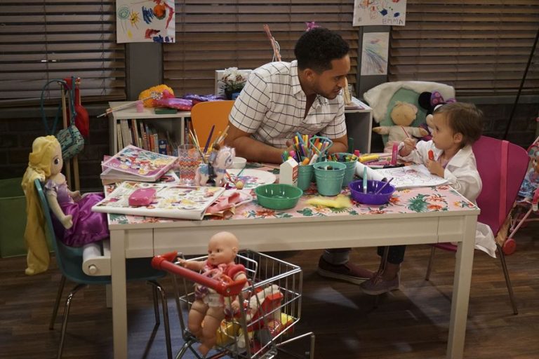 Baby Daddy Season 6 Interviews with Chelsea Kane, Derek Theler, and ...